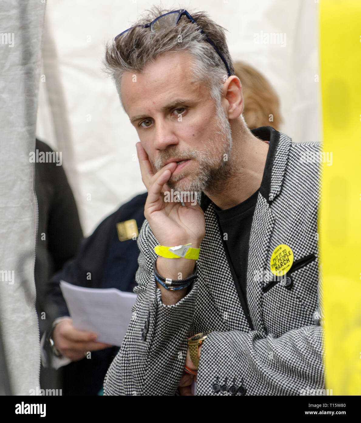 Preparing to go on stage hi-res stock photography and images - Alamy