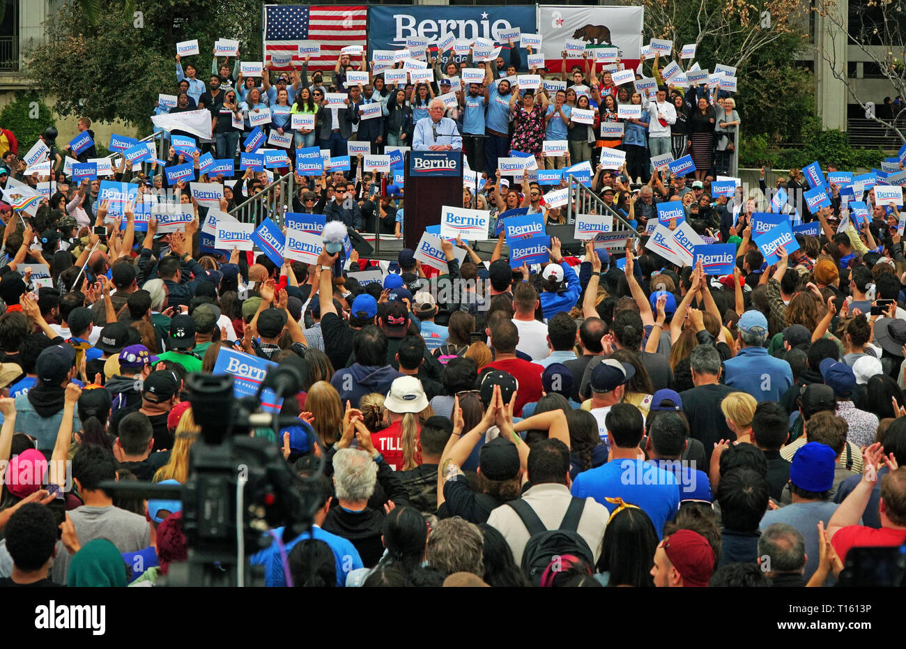 Senator Bernie Sanders campaigning for the Democratic Nomination in Los ...