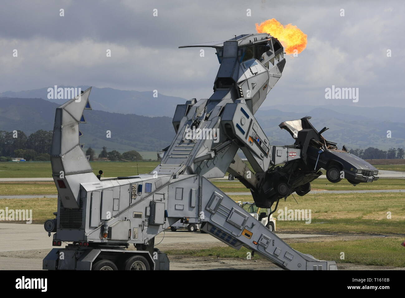 Robosaurus hi-res stock photography and images - Alamy