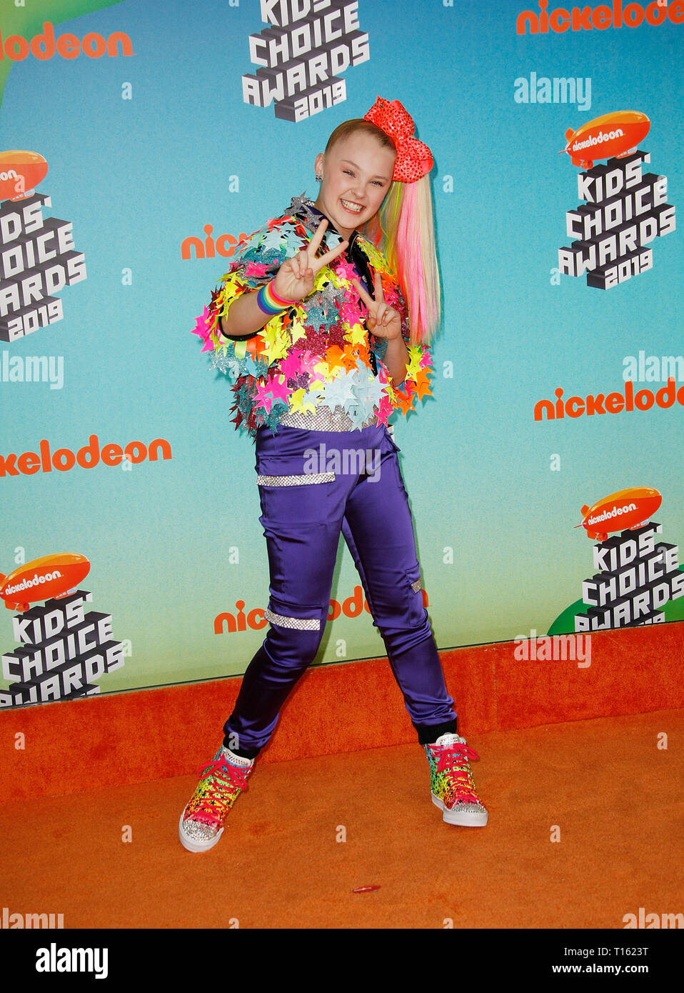 Los Angeles, USA. 23rd Mar, 2019. JoJo Siwa attends Nickelodeon's 2019 ...