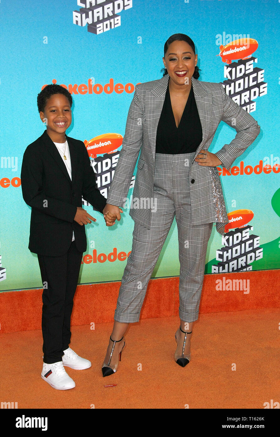 Los Angeles, USA. 23rd Mar, 2019. Cree Taylor Hardrict, Tia Mowry ...
