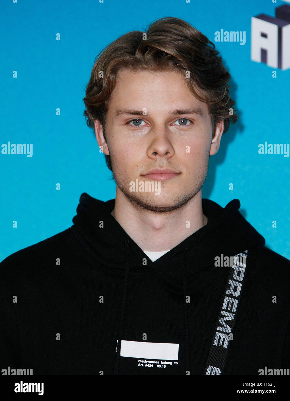 Los Angeles, USA. 23rd Mar, 2019. Logan Shroyer attends Nickelodeon's ...