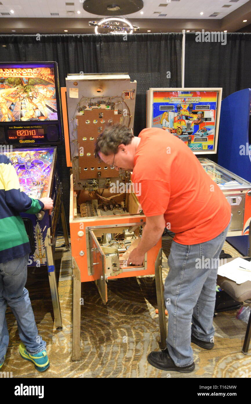 Pinball machines usa hi-res stock photography and images - Alamy