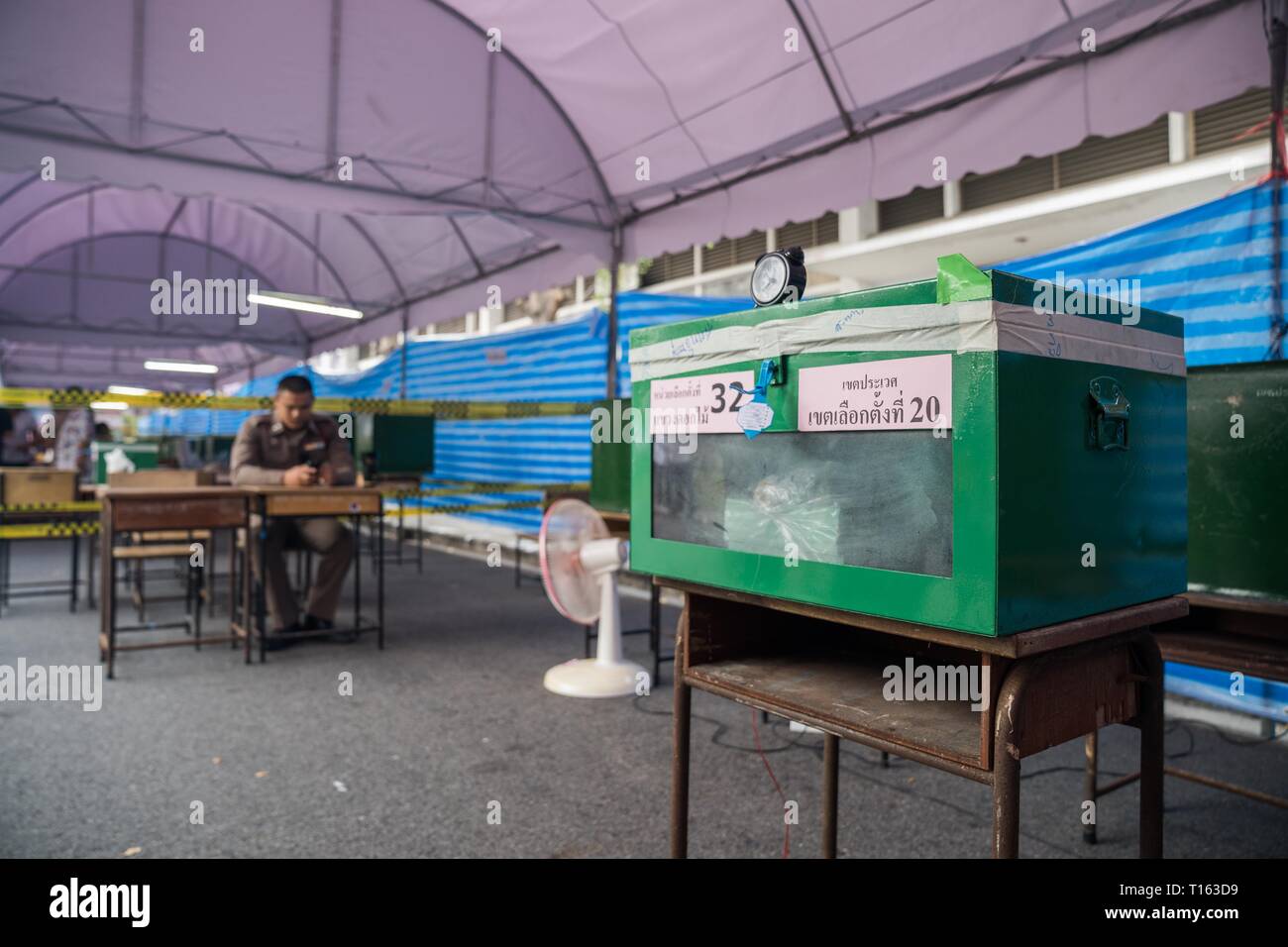 Bangkok, Thailand. 24th Mar, 2019. A ballot box seen at a polling ...