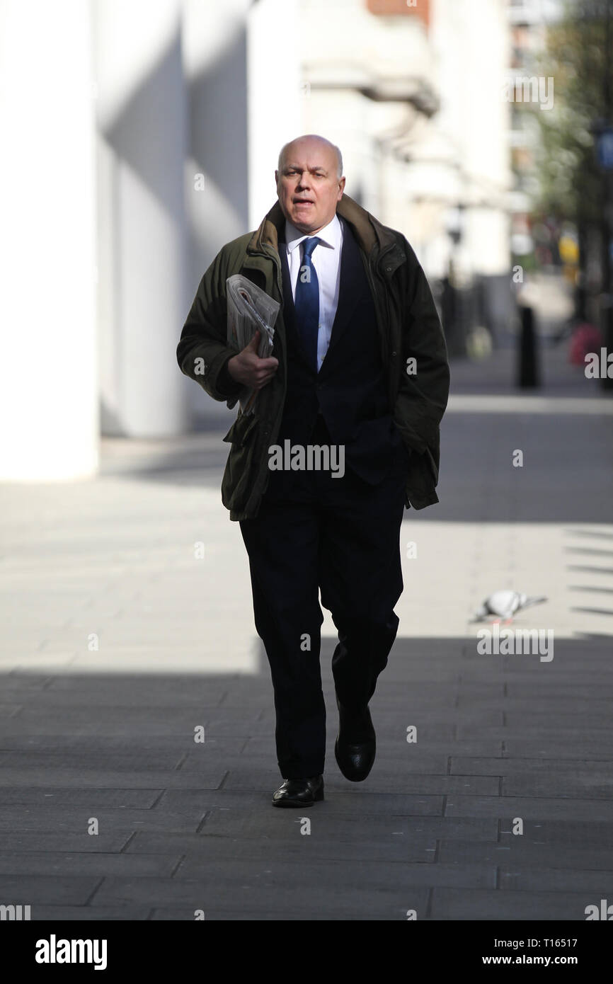 Andrew smith mp hi-res stock photography and images - Alamy