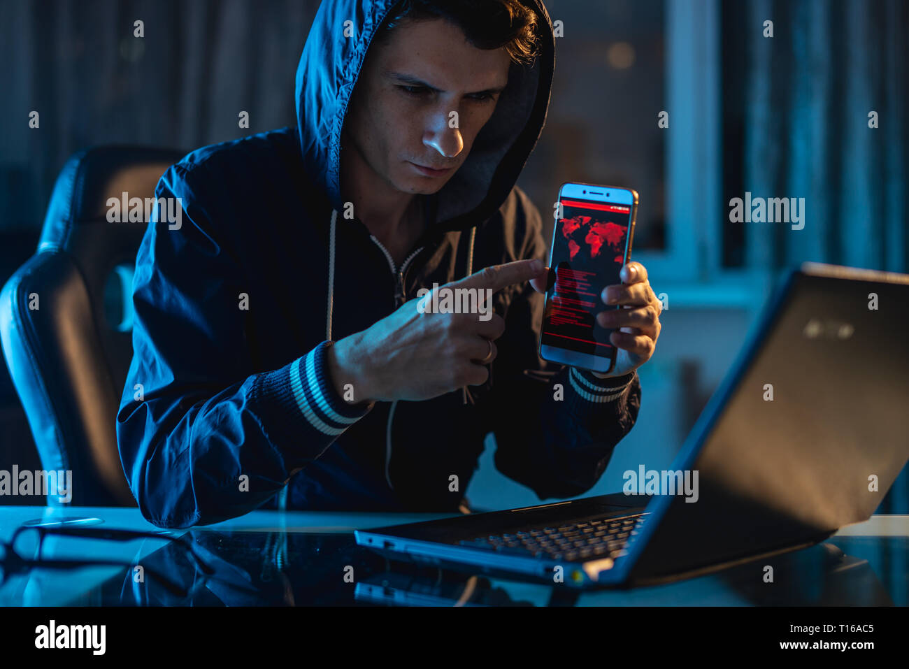 Mobile phone passwords hi-res stock photography and images - Alamy