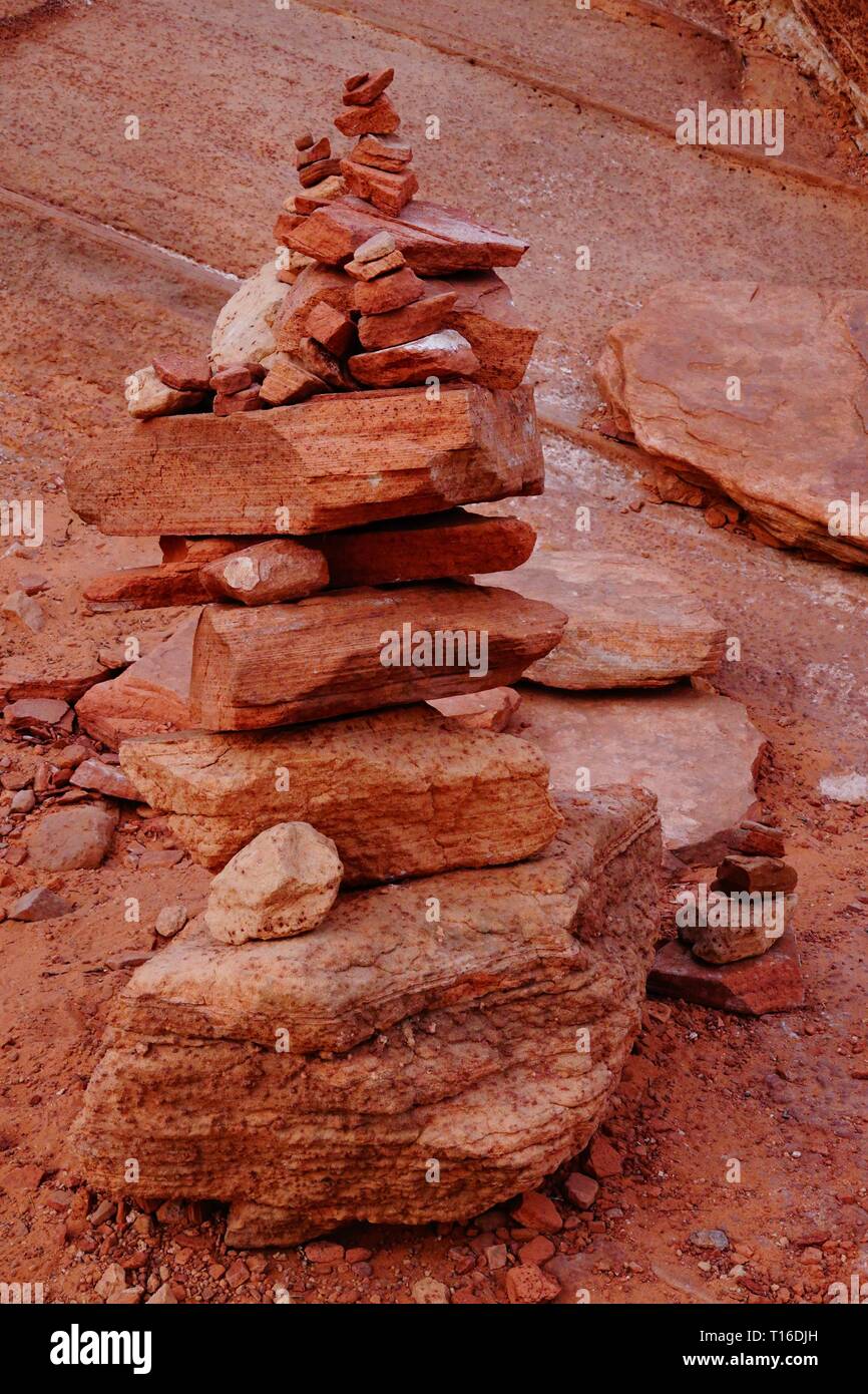 Rocks are stacked, known as cairns, along the trail to horseshoe Bend ...