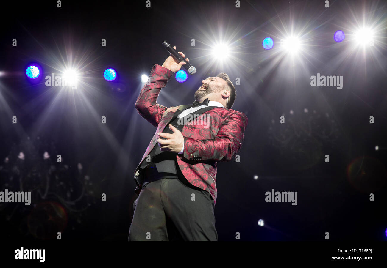 Danny tetley x factor hi-res stock photography and images - Alamy