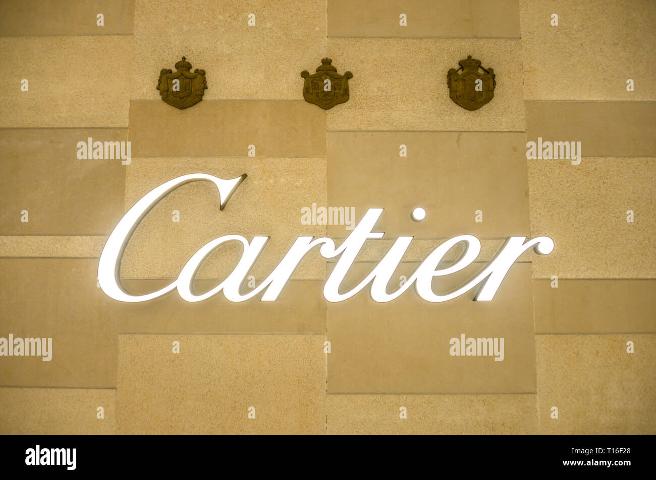 Cartier boutique logo hi-res stock photography and images - Alamy