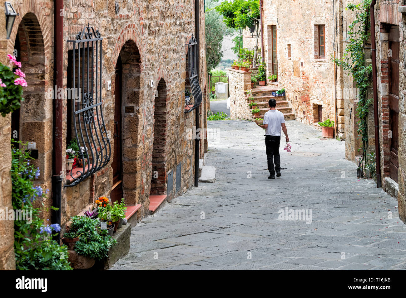 Medieval town monticchiello italy hi-res stock photography and images ...
