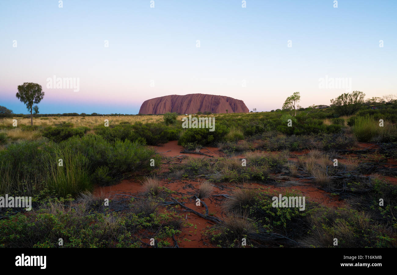 Uluru sunset hi-res stock photography and images - Alamy