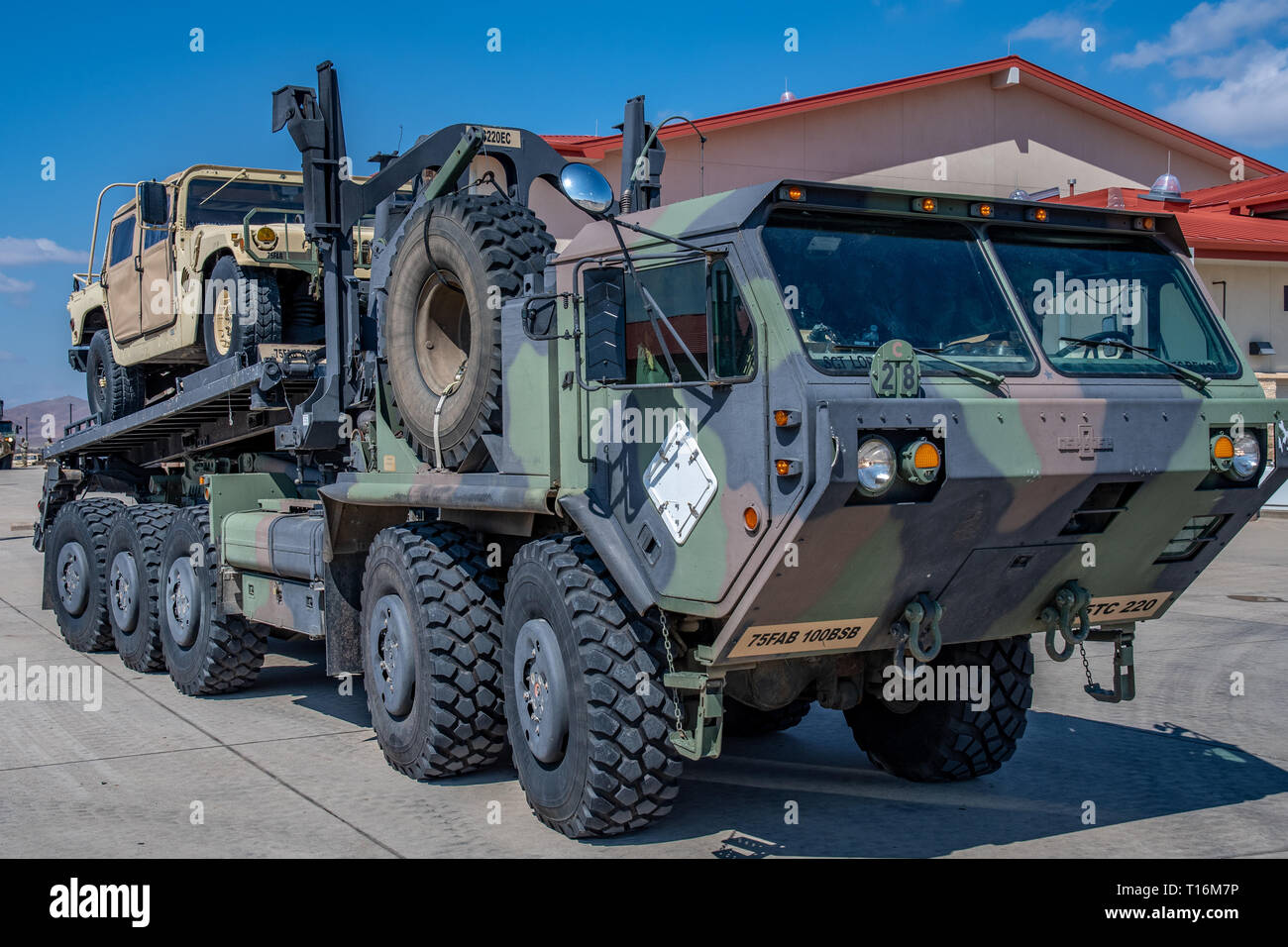 Palletized load system hi-res stock photography and images - Alamy