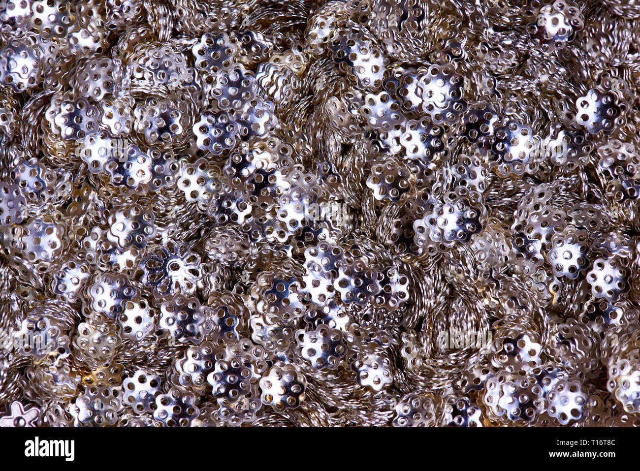 Silver beads close up hi-res stock photography and images - Alamy