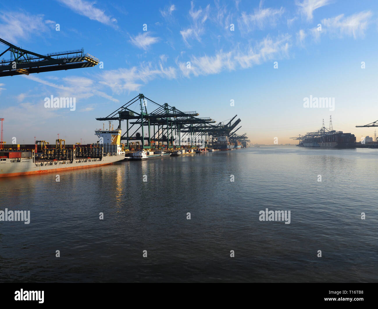 Loading container ship in belgium port hi-res stock photography and ...