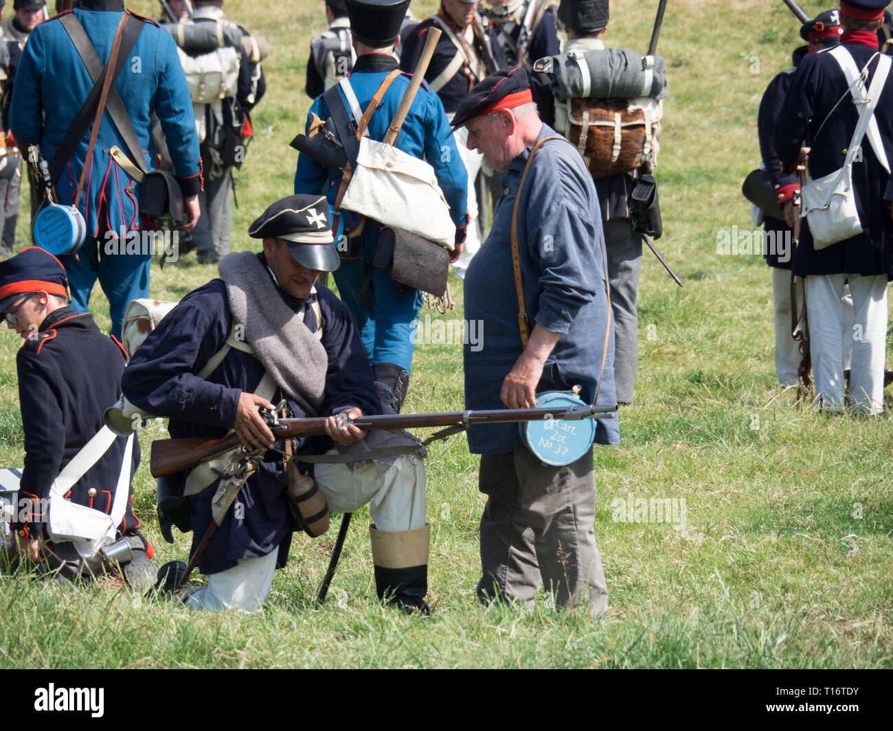 1815 musket muskets hi-res stock photography and images - Alamy