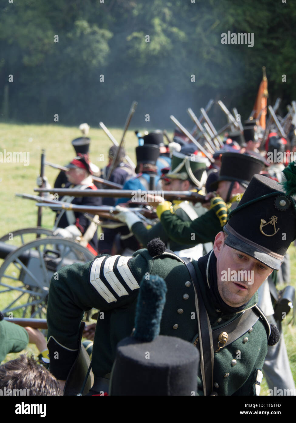 1815 musket muskets hi-res stock photography and images - Alamy