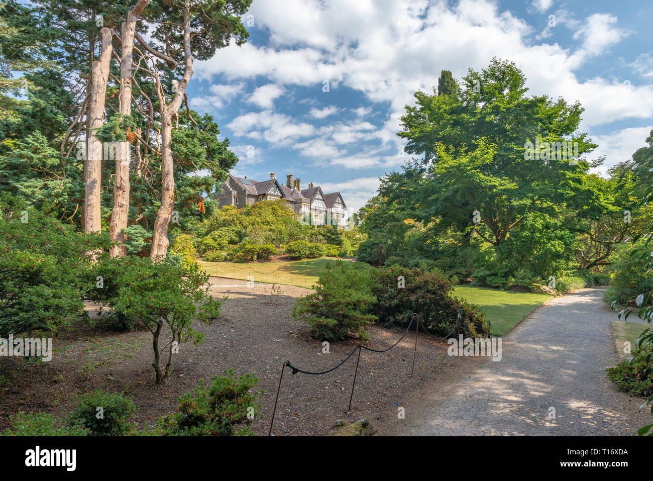 National trust bodnant garden hi-res stock photography and images - Alamy