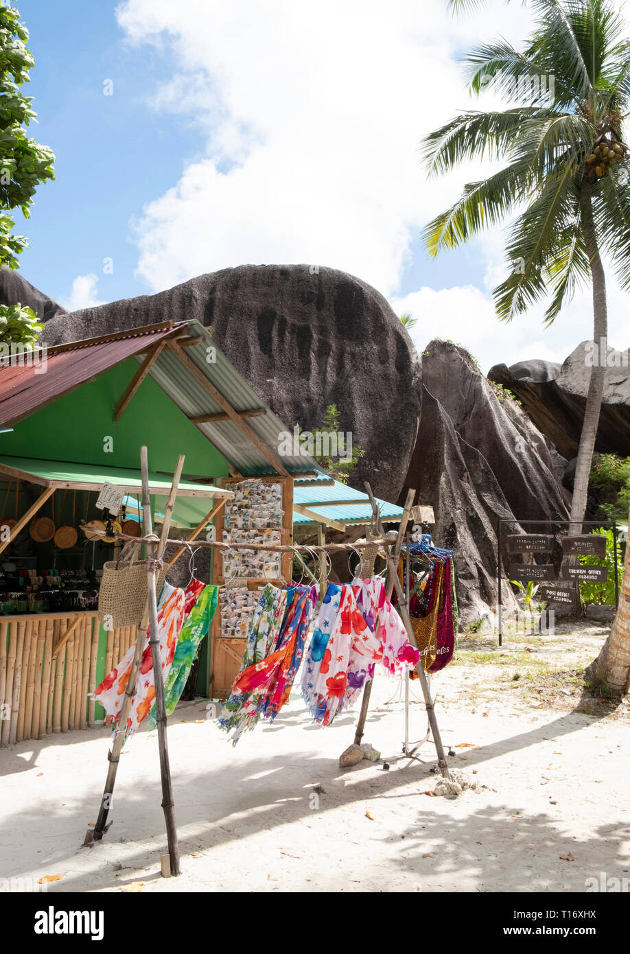 Seychelles island jewelry hi-res stock photography and images - Alamy