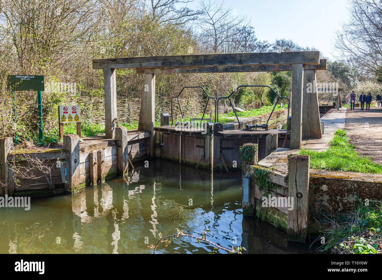 flatford lock in suffolk Stock Photo - Alamy