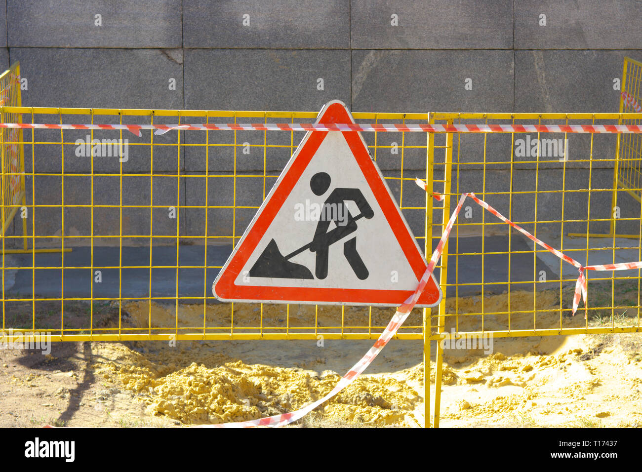 road works sign Stock Photo - Alamy
