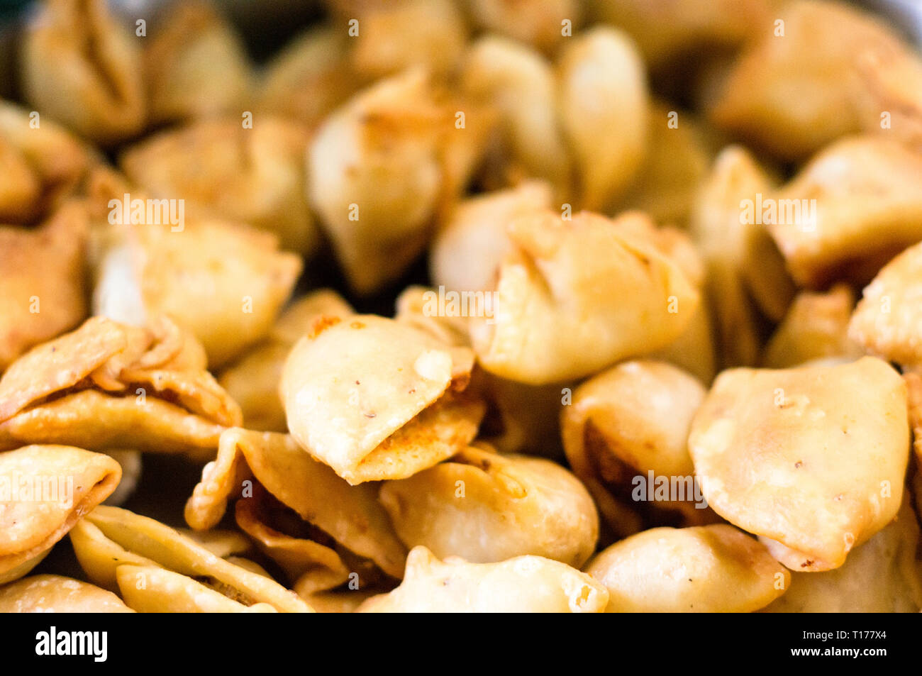 Samosa and delhi hi-res stock photography and images - Alamy