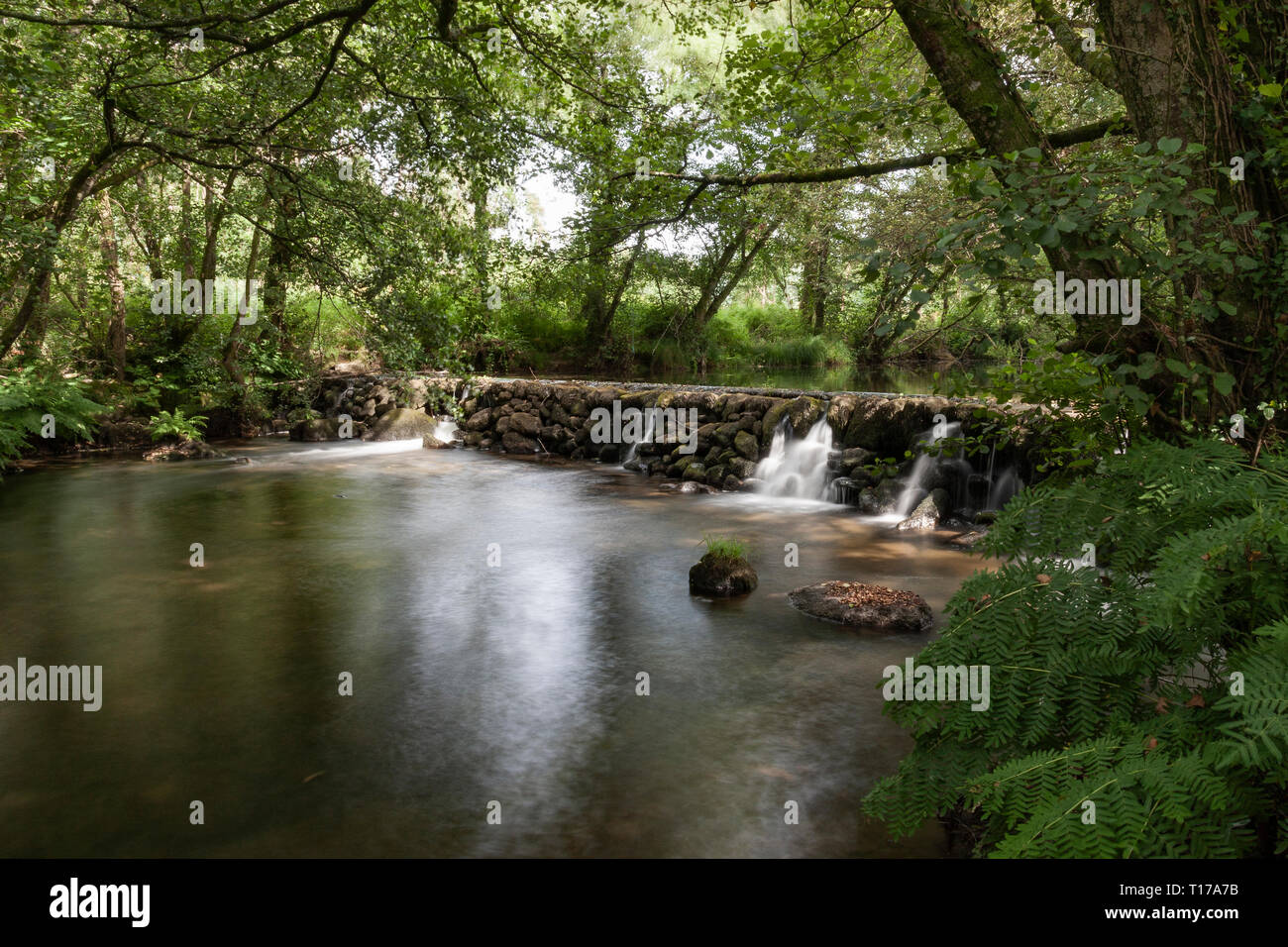 Man made waterfalls hi-res stock photography and images - Alamy