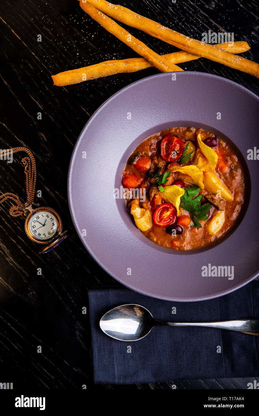 Beautiful dishes hi-res stock photography and images - Alamy