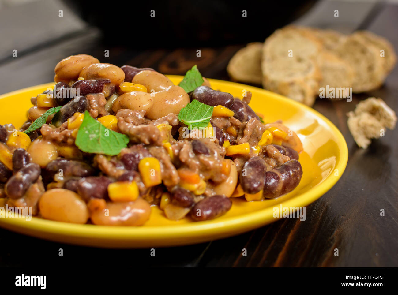 Traditional cuisine chili con carne with beef meat Stock Photo - Alamy