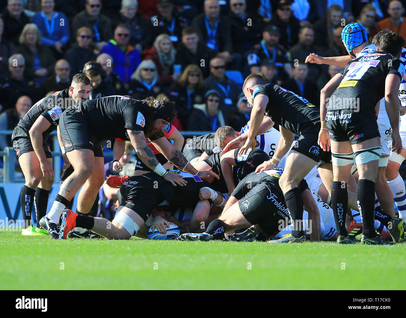 Bath's Nathan Catt scores a try during the Gallagher Premiership match ...