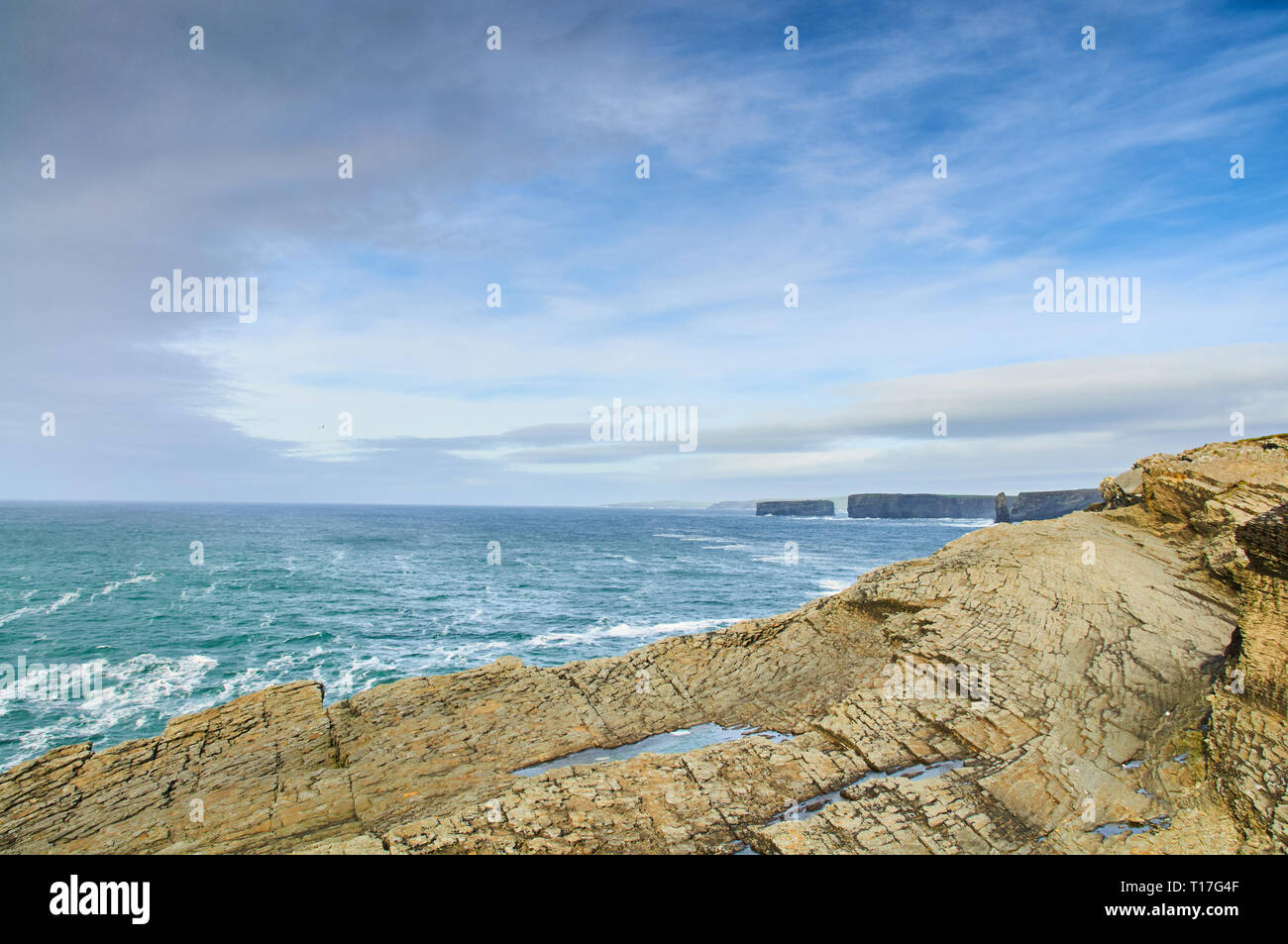 Pollock holes kilkee hi-res stock photography and images - Alamy