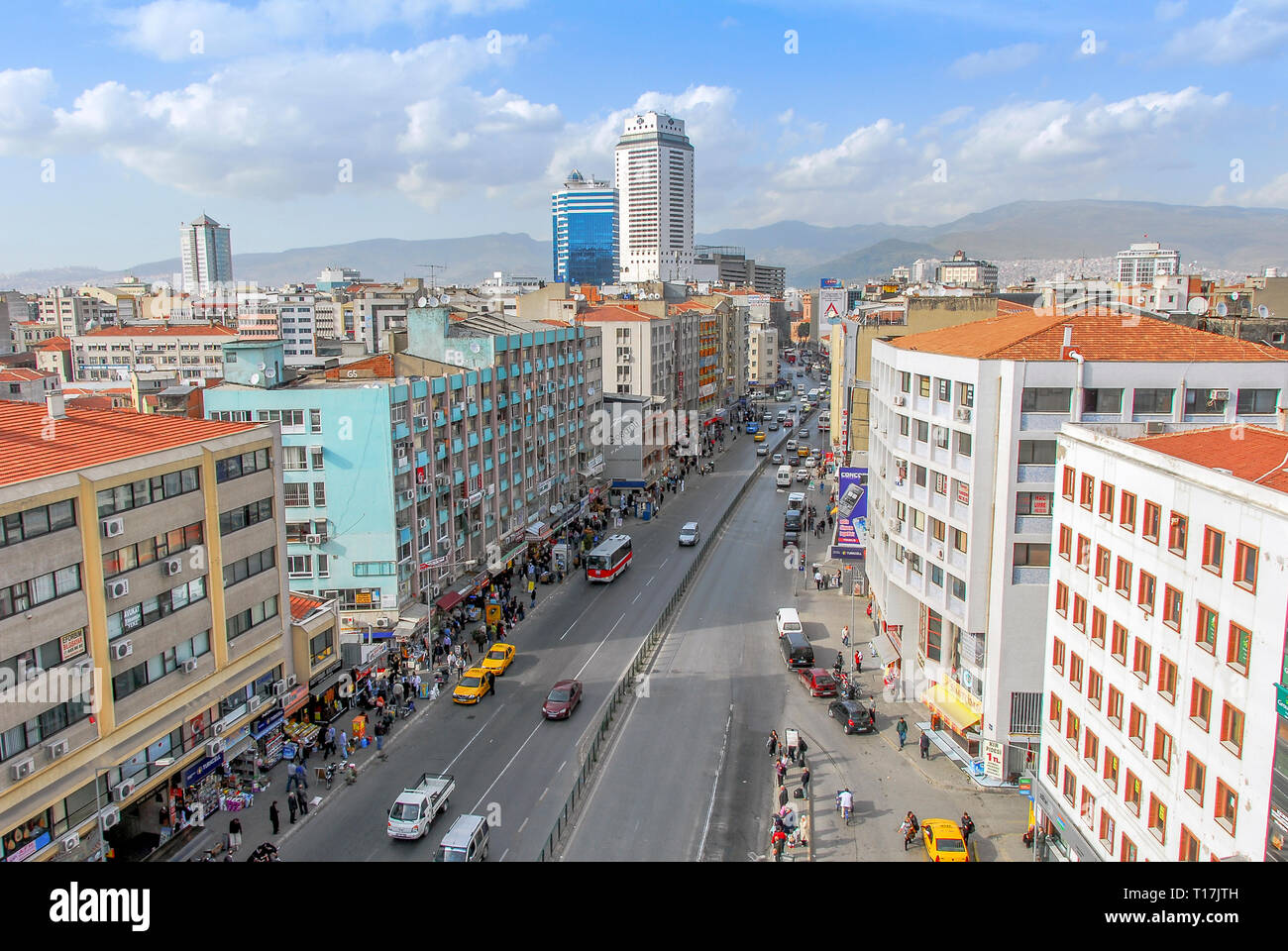 Izmir turkey shopping street hi-res stock photography and images - Alamy