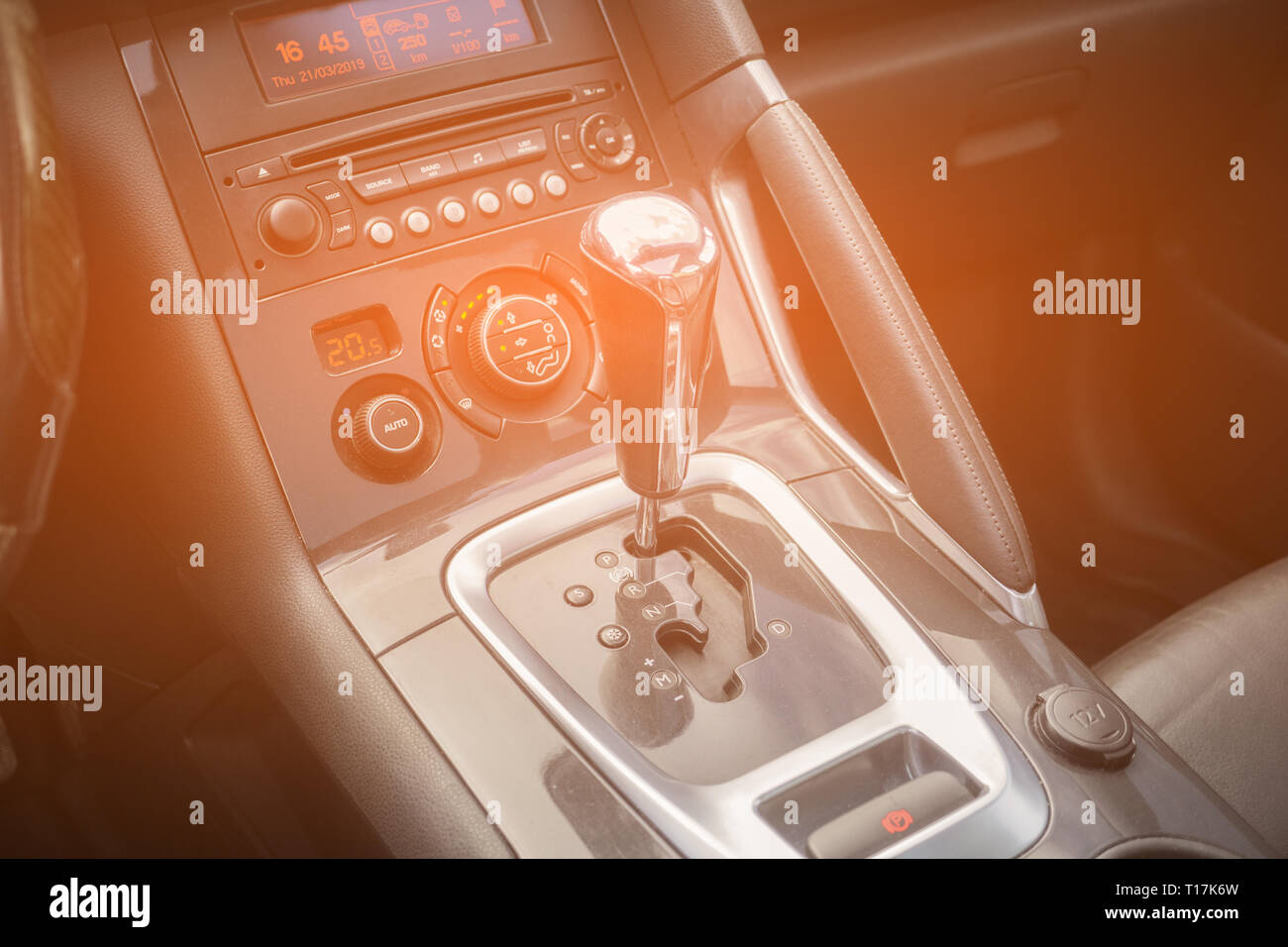 Automatic gear hi-res stock photography and images - Alamy