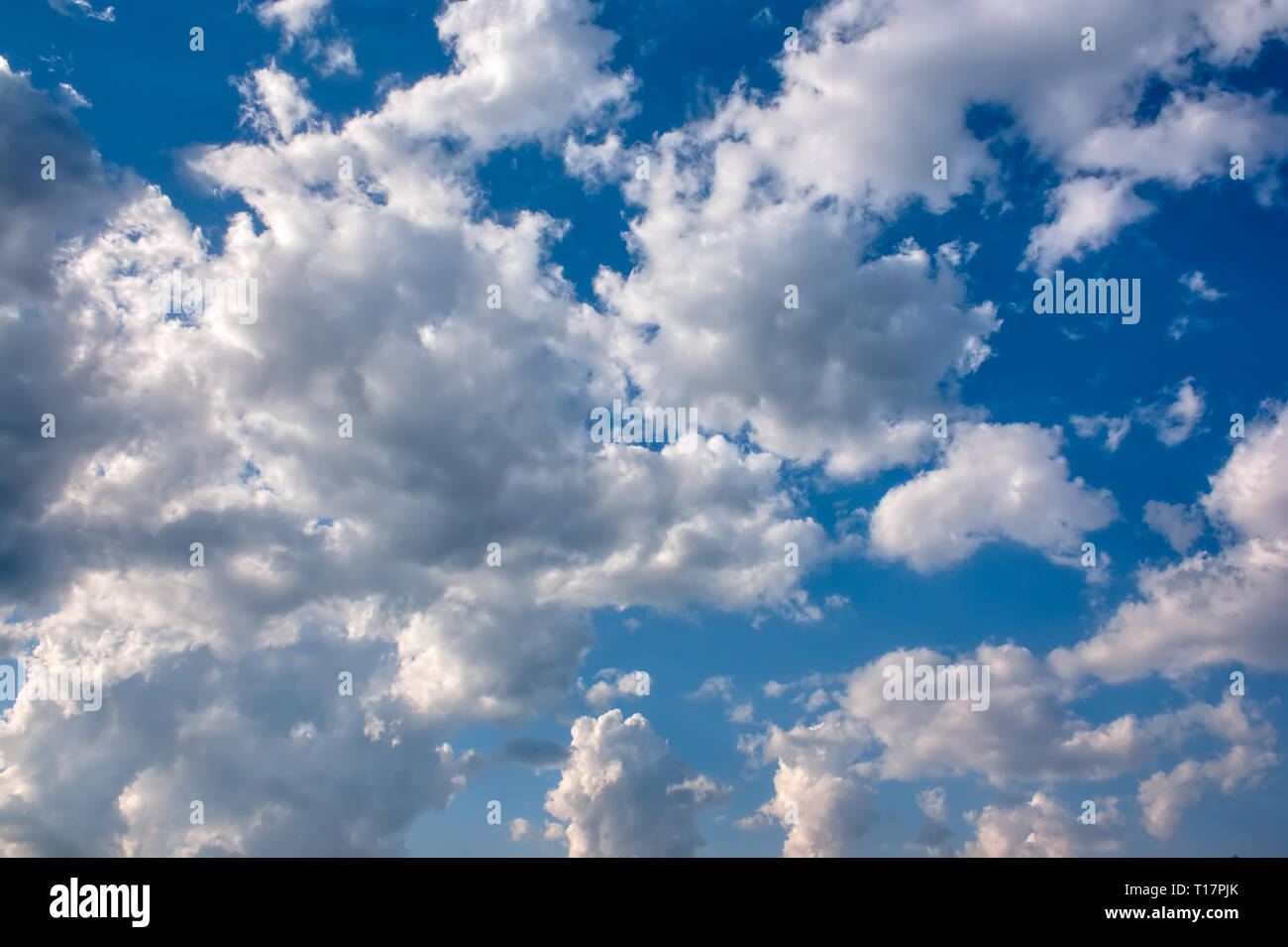 Abstract nature background. Dramatic and moody cloudy sunset sky Stock ...