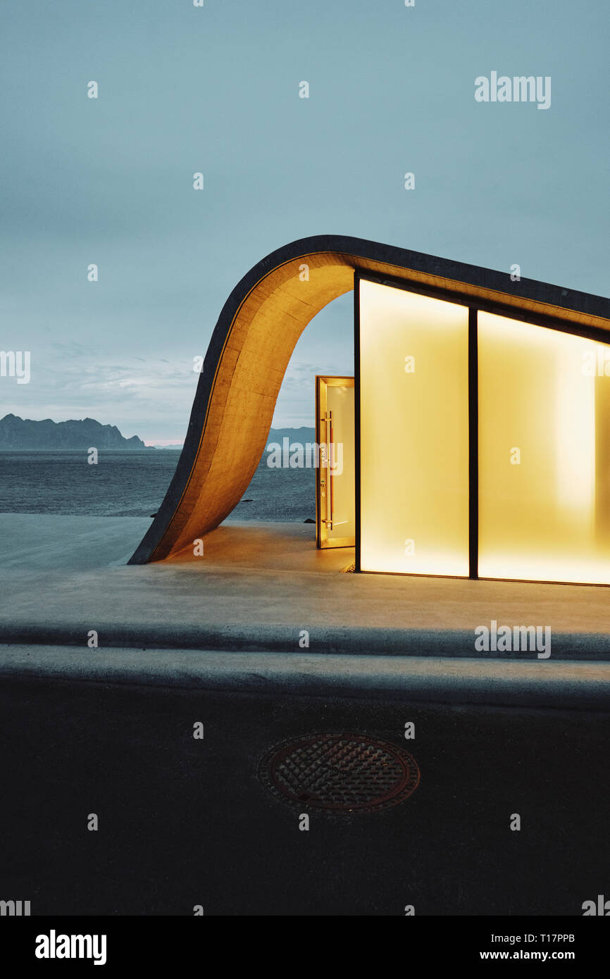 The wave shaped concrete and glass modern architecture of Ureddplassen ...