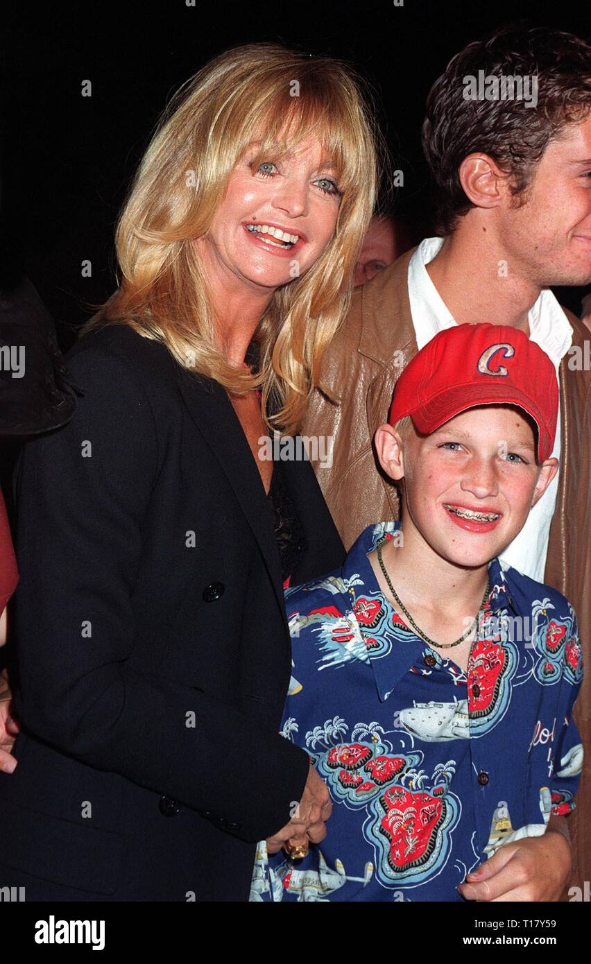 LOS ANGELES, CA. October 14, 1997: Goldie Hawn & sons Wyatt Russell, 11 ...