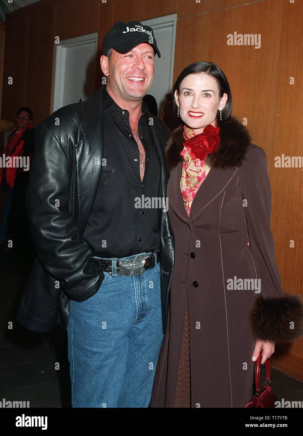 LOS ANGELES, CA. November 10, 1997: Actor Bruce Willis & actress wife ...