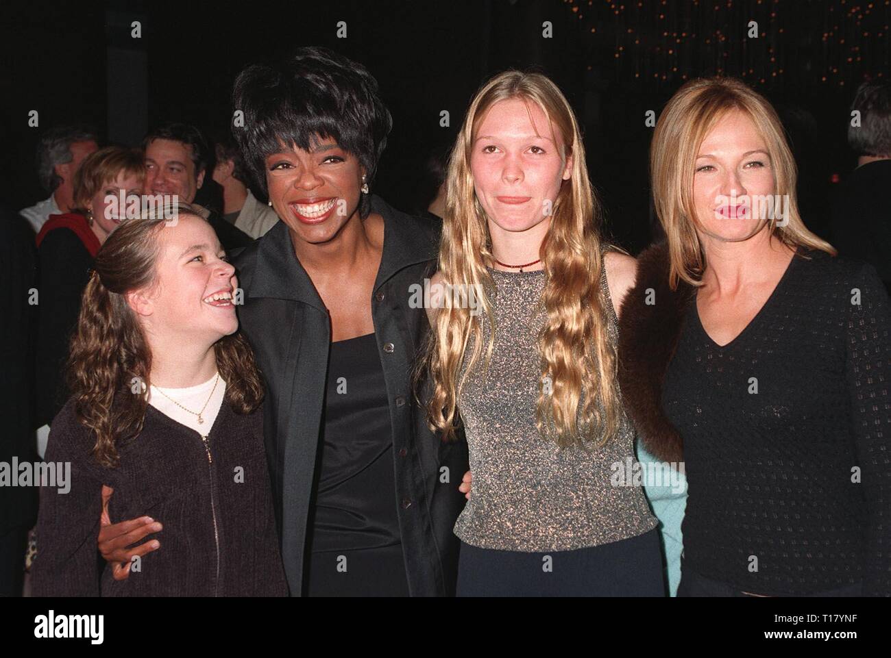 LOS ANGELES, CA. October 20, 1997: Actresses Tina Majorino (left ...
