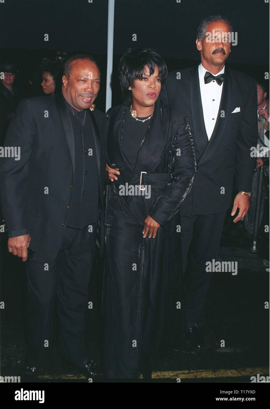 LOS ANGELES, CA. January 13, 1997: TV presenter Oprah Winfrey with ...