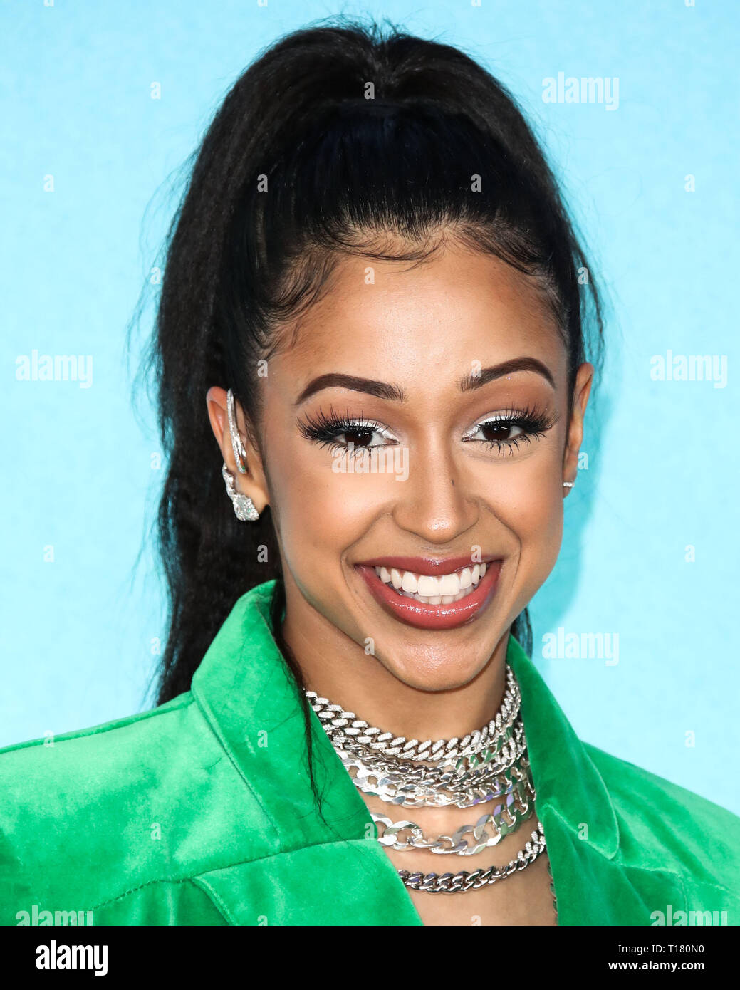 Los Angeles, USA. 23rd Mar, 2019. Liza Koshy arrives at Nickelodeon's 2019 Kids' Choice Awards ...