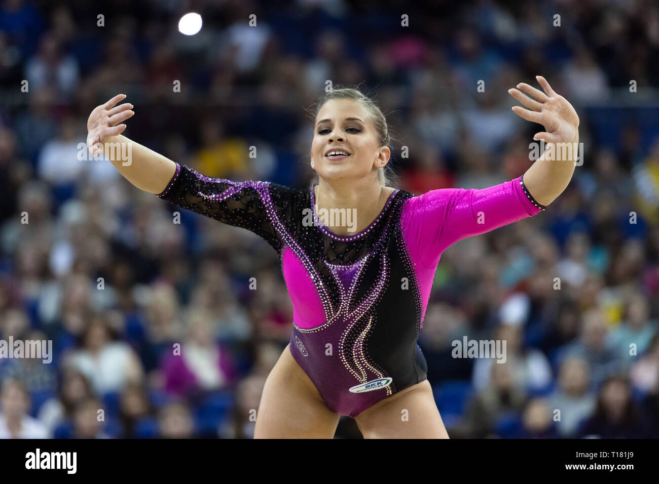 London, UK. 23rd Mar, 2019. Eli Seitz performs on Floor Exercise during ...