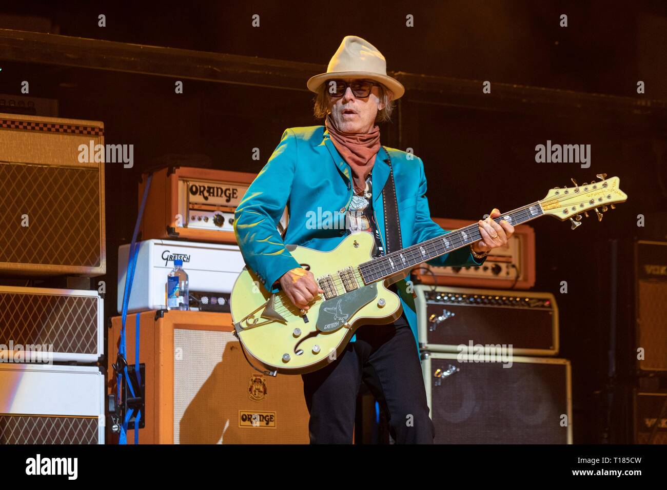 Tom Petersson Of Cheap Trick High Resolution Stock Photography and ...