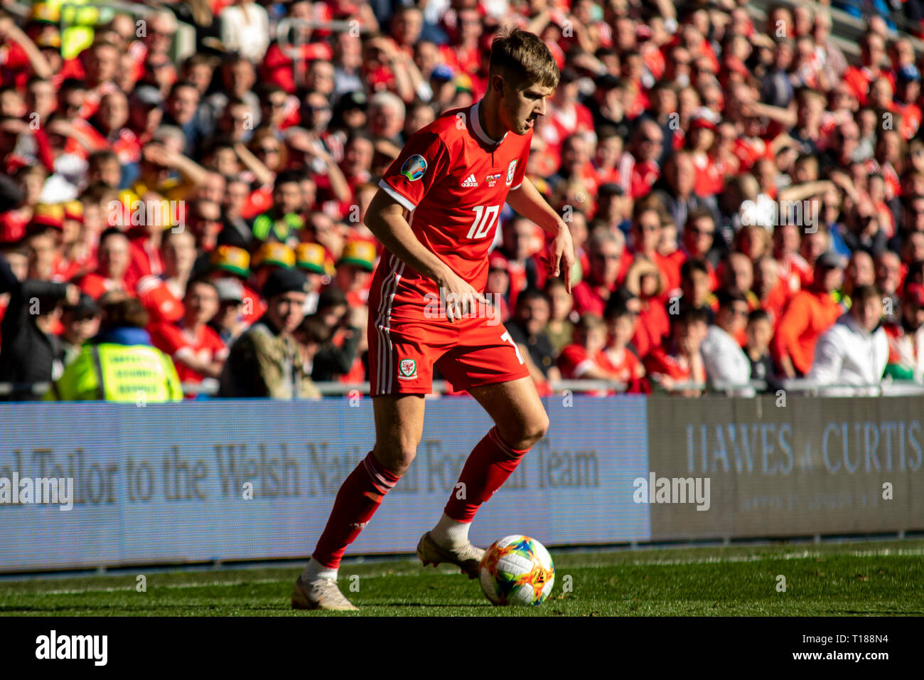 David mitchell football hi-res stock photography and images - Alamy