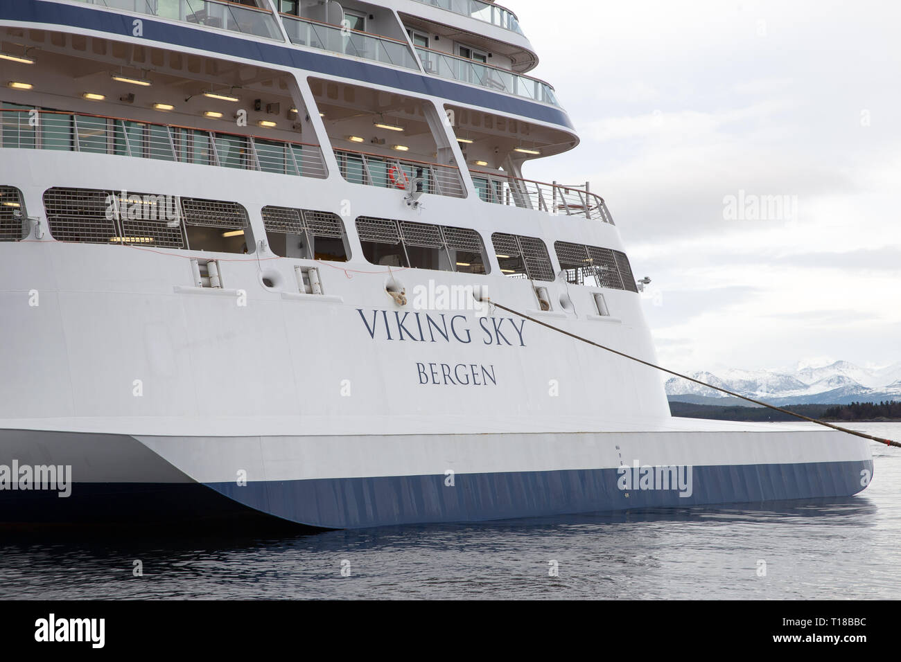 Molde harbour hi-res stock photography and images - Alamy