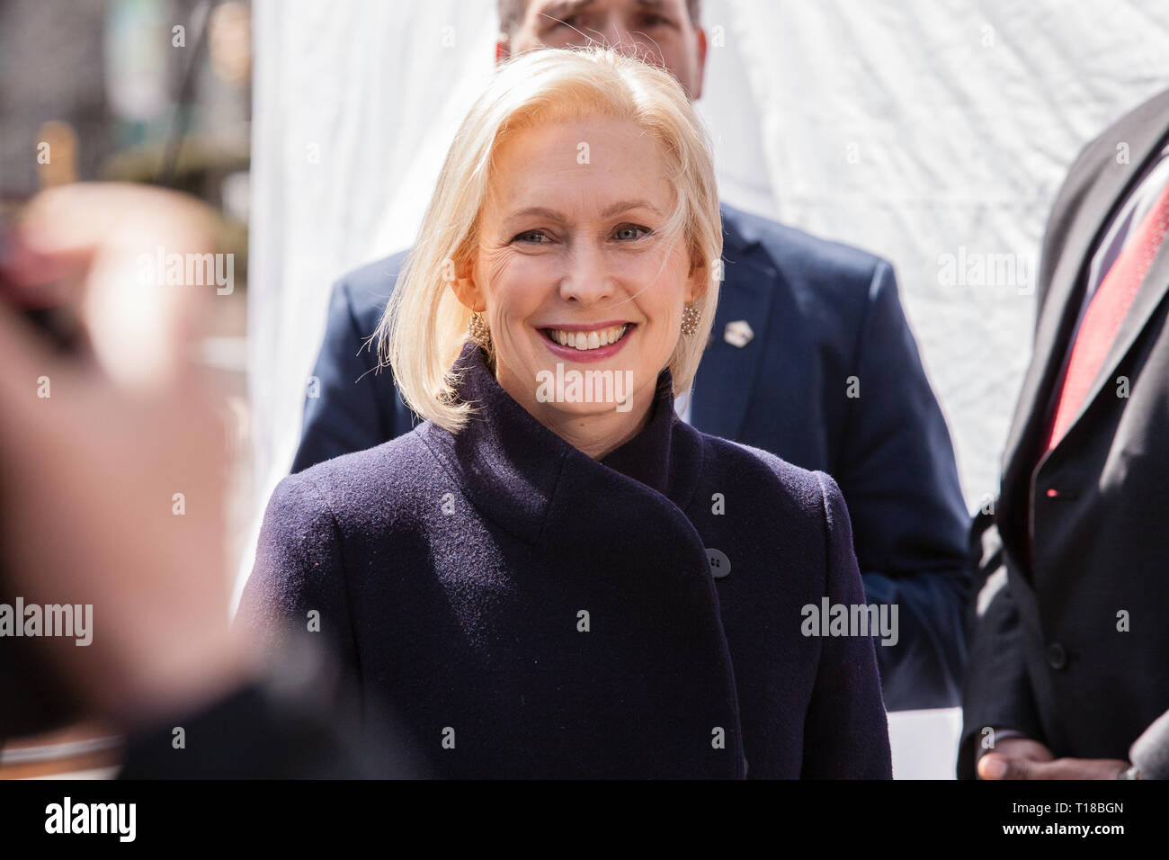 Senator kirsten gillibrand hi-res stock photography and images - Alamy