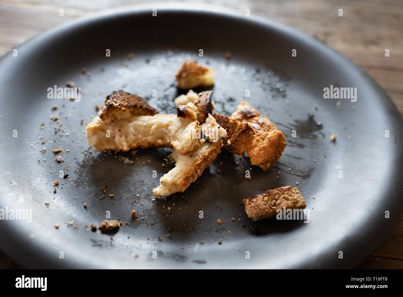Toasted crust hi-res stock photography and images - Alamy