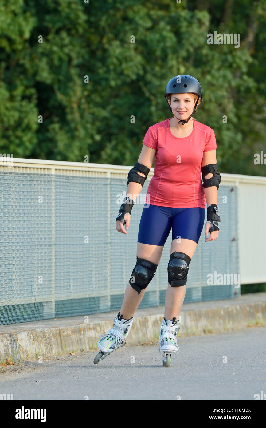 Rollerblading Women High Resolution Stock Photography and Images - Alamy