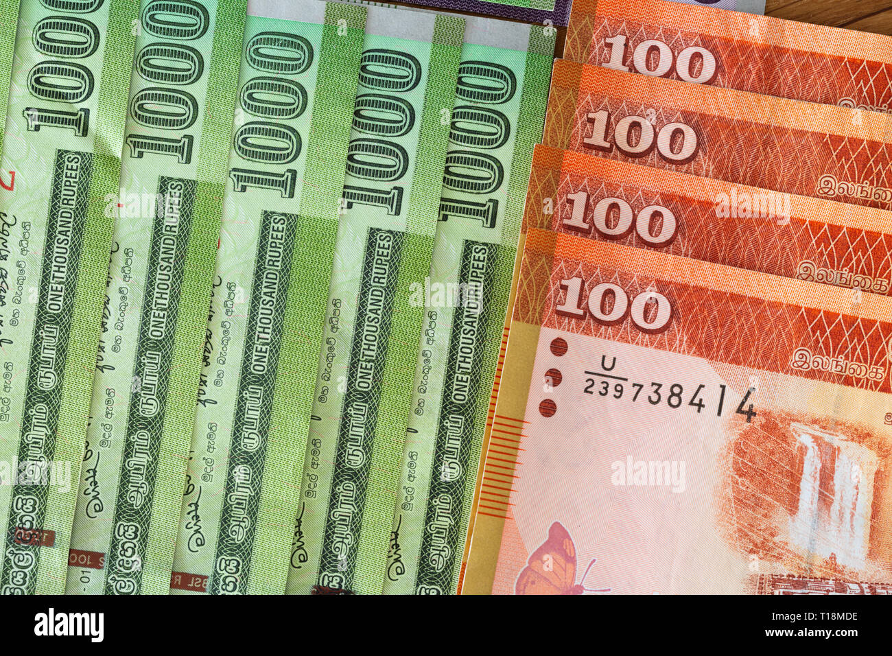 Money from Sri Lanka, Rupiah, various denominations Stock Photo - Alamy