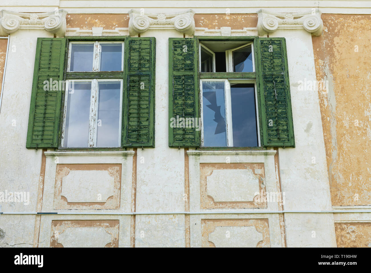 Avrig palace hi-res stock photography and images - Alamy