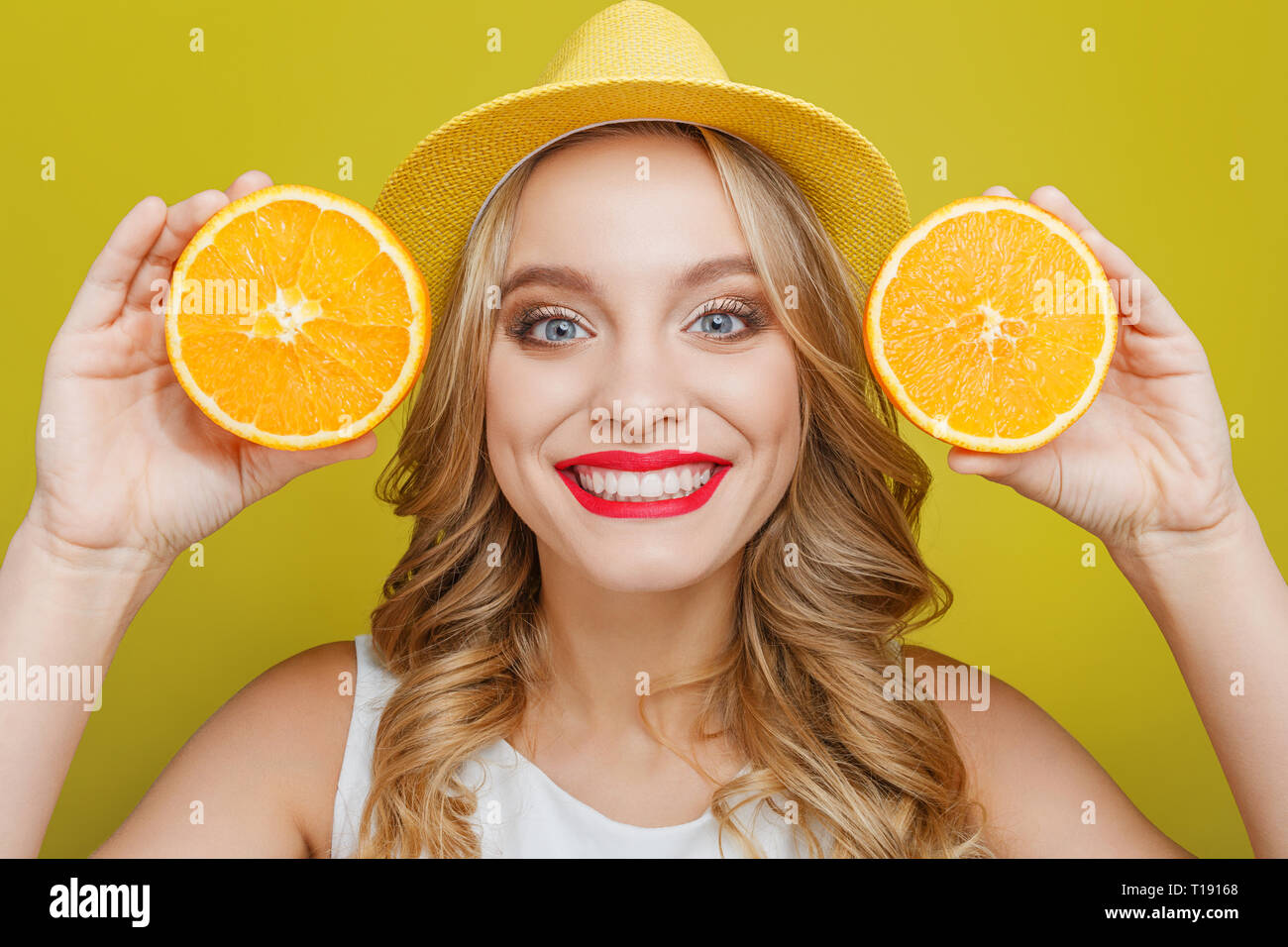 Straight forward person hi-res stock photography and images - Alamy