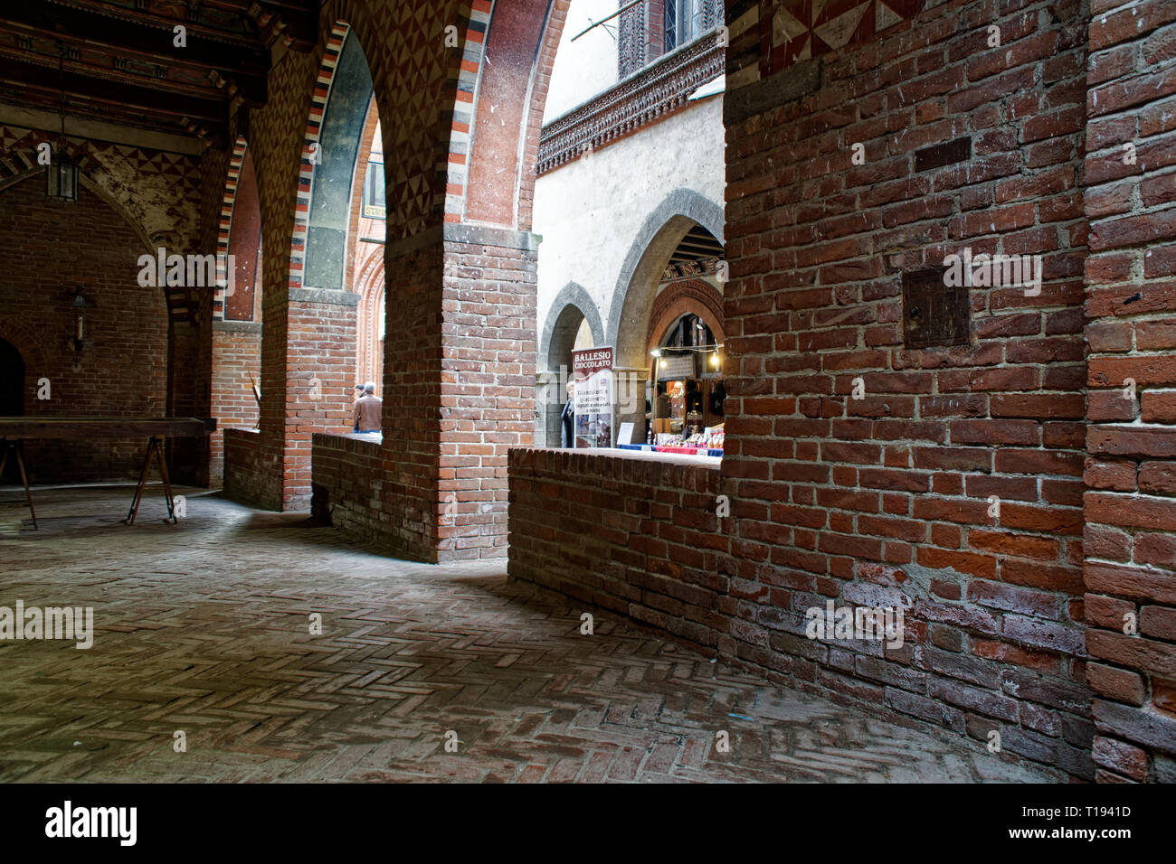 Medieval castle town hall - view from the courtyard Stock Photo - Alamy